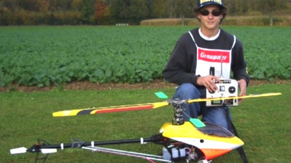 ಆಟದ ಹೆಲಿಕಾಪ್ಟರಿಗೆ ಹದಿಹರಯದ ಬಾಲಕ ಬಲಿ | Remote-controlled toy helicopter ...