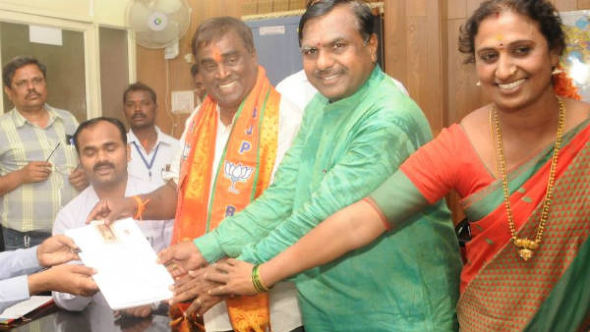 ಕಾಳೇಶ್ವರನಿಗೆ, ತಿಮ್ಮಪ್ಪನಿಗೆ ನಮಿಸಿ ಜನರ ಆಶೀರ್ವಾದ ಬೇಡಿದ ಸೋಮಶೇಖರ | Karnataka ...