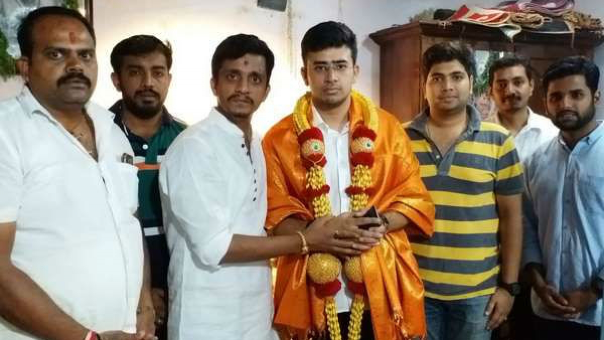 ತೇಜಸ್ವಿ ಸೂರ್ಯಗೆ ಟಿಕೆಟ್ ಸಿಗಲಿದೆ ಎಂದಿದ್ದ ಮೈಸೂರಿನ ಗುರುಗಳು ಯಾರು ಗೊತ್ತಾ ...