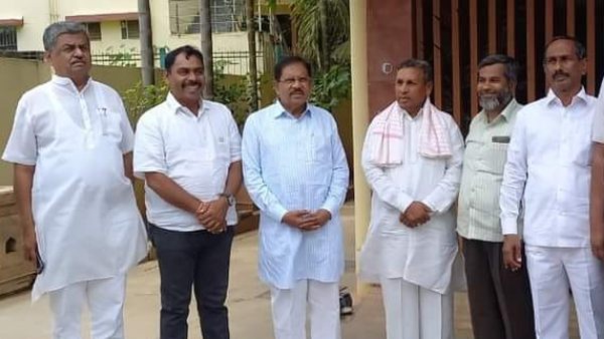 Breaking; ಕೆ. ಎಚ್. ಮುನಿಯಪ್ಪ ಮನೆಯಲ್ಲಿ ಕಾಂಗ್ರೆಸ್‌ ನಾಯಕರ ದಂಡು! | Congress ...