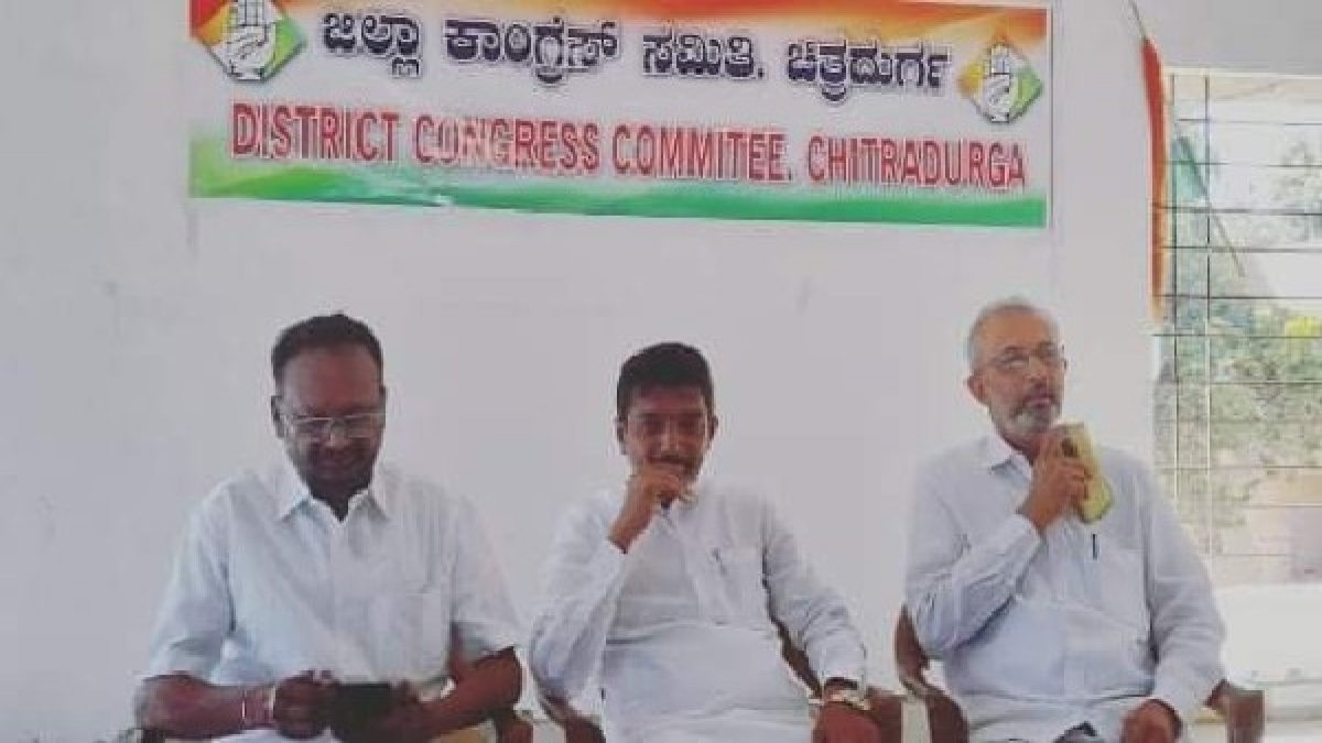 ಹೆಲಿಕಾಪ್ಟರ್‌ನಲ್ಲಿ ಓಡಾಡುವುದು ನನ್ನ ವೈಯಕ್ತಿಕ: ಶಾಸಕರಿಗೆ ರಘು ಆಚಾರ್ ಟಾಂಗ್ ...