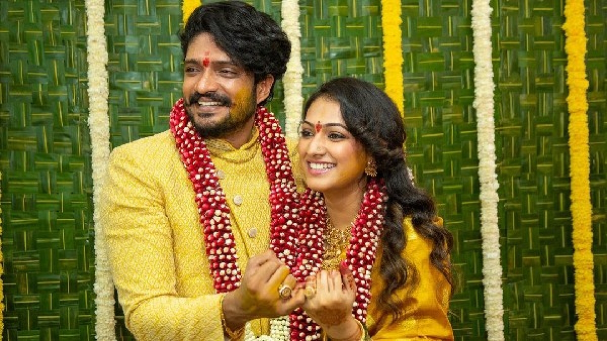 ವಸಿಷ್ಠ ಸಿಂಹ-ಹರಿಪ್ರಿಯಾ ಗಟ್ಟಿಮೇಳಕ್ಕೆ ದಿನಗಣನೆ ಆರಂಭ, ಮಹೂರ್ತ ಫಿಕ್ಸ್ | Actors ...