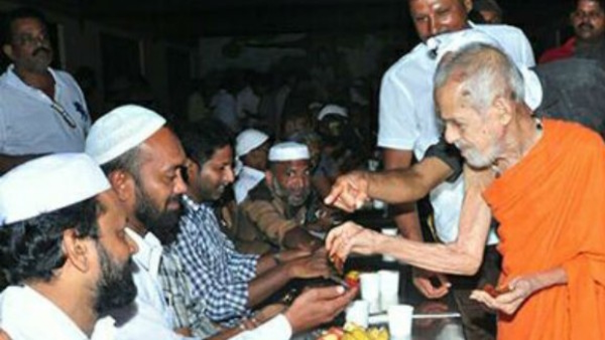 Udupi: ಅಂದು ಪೇಜಾವರ ಶ್ರೀ, ಇಂದು ಪುತ್ತಿಗೆ: ಖಟ್ಟರ್ ಹಿಂದುತ್ವವಾದಿಗಳ ಕೆಂಗಣ್ಣು ...