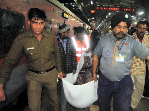 ಚಿತ್ರಗಳಲ್ಲಿ : ಕುಂಭಮೇಳ ಕಾಲ್ತುಳಿತ ದುರಂತ | Mauni Amavasya Kumbh Mela ...