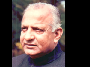 ದೇವರಾಜ್ ಅರಸು ಮನೆ ಮೇಲೆ ರೌಡಿಗಳ ದಾಳಿ | Rowdy attacks on Devaraj Urs house ...