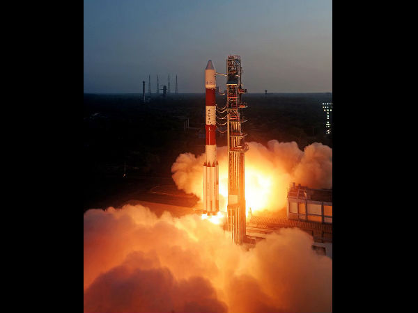 ಇಸ್ರೋದಿಂದ ಏಕಕಾಲಕ್ಕೆ 8 ಉಪಗ್ರಹ ಉಡಾವಣೆ | India puts weather satellite ...