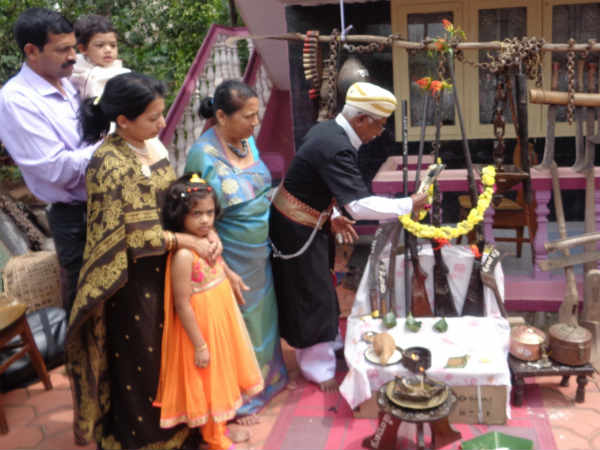 ಕೊಡವ ಕುಟುಂಬದಿಂದ ಸಂಭ್ರಮವ ಕೈಲ್ ಮುಹೂರ್ತ ಆಚರಣೆ | Kail muhurtha celebrated ...