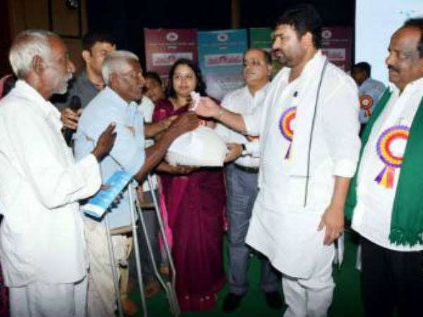 ‘ನಮ್ಮ ಹೊಲ ನಮ್ಮ ದಾರಿ’ ಯೋಜನೆ : ರಾಜ್ಯಕ್ಕೆ ಧಾರವಾಡ ಮಾದರಿ | Namma Hola, Namma ...