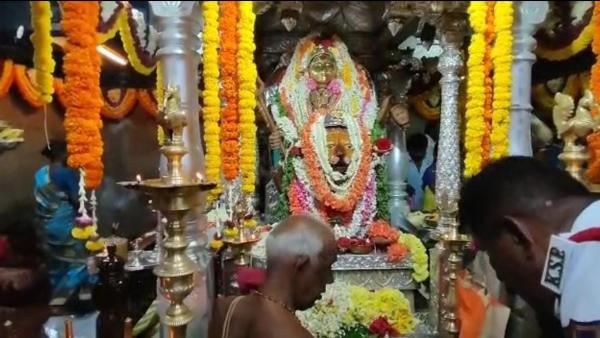 ಕಾಪು ಮಾರಿಗುಡಿ; ಮುಸ್ಲಿಂಮರಿಂದ ವಾದ್ಯ, ಕ್ರೈಸ್ತರಿಂದ ಹೂ ಸಮರ್ಪಣೆ | Muslim Will ...