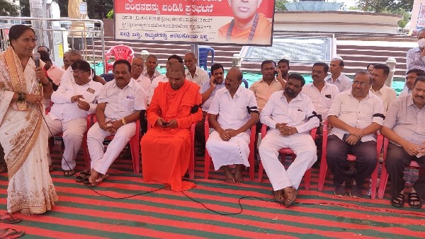 ಮುರುಘಾ ಶ್ರೀಗಳು ಅಮೆರಿಕಾಕ್ಕೆ ಹೋದಾಗಲೇ ಇಲ್ಲಿ ಷಡ್ಯಂತ್ರ: ಬಸವಪ್ರಭು ಸ್ವಾಮೀಜಿ ...