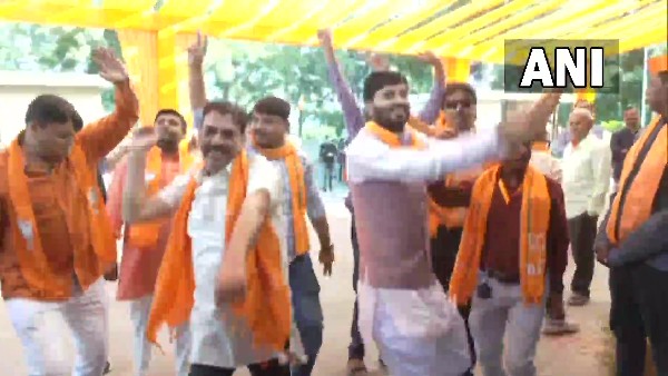 Gujarat Election results 2022: ಬಿಜೆಪಿ ಕಾರ್ಯಕರ್ತರ ಸಂಭ್ರಮ ಆರಂಭ | Gujarat ...