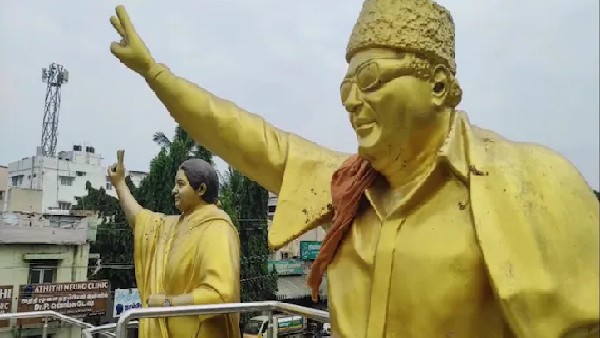 Breaking: ಚೆನ್ನೈನಲ್ಲಿ ಎಂಜಿಆರ್ ಪ್ರತಿಮೆಗೆ ಕೇಸರಿ ಸ್ಕಾರ್ಫ್ ಹಾಕಿದ ...