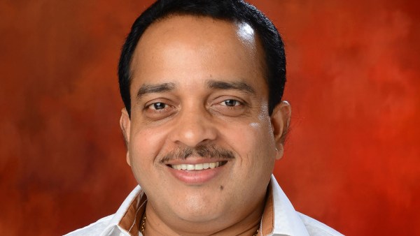 ಡಿ. ವಿ. ಸದಾನಂದ ಗೌಡರ ಆಪ್ತ ಭಾನುವಾರ ಕಾಂಗ್ರೆಸ್‌ ಸೇರ್ಪಡೆ! | Puttur Ashok ...