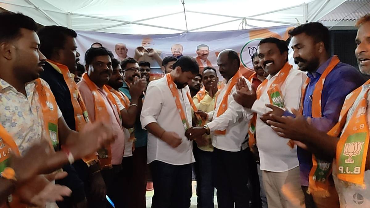 ರೌಡಿ ಶೀಟರ್‌ ಗೆ ಬಿಜೆಪಿ ಮಣೆ ಎಂದು ಕಾಂಗ್ರೆಸ್‌ ಕಿಡಿ: ಕೆಲವೇ ಗಂಟೆಗಳಲ್ಲಿ ...