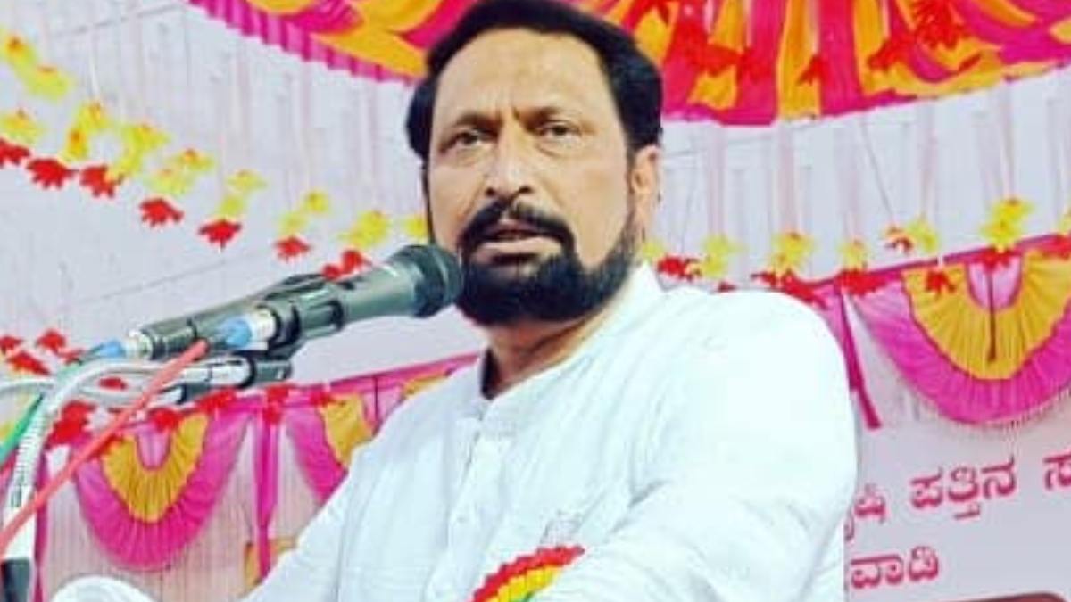 ಮುಖ್ಯಮಂತ್ರಿ ಬಸವರಾಜ ಬೊಮ್ಮಾಯಿಗೂ ಟಿಕೆಟ್ ಖಚಿತವಾಗಿಲ್ಲ- ಲಕ್ಷ್ಮಣ್‌ ಸವದಿ ...