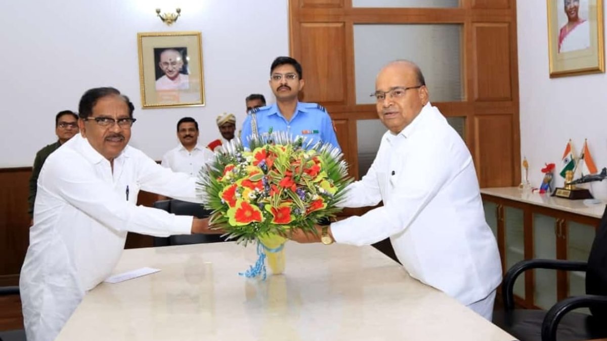 ಕಾಂಗ್ರೆಸ್‌ ಸರ್ಕಾರ ರಚನೆ ಬಗ್ಗೆ ರಾಜ್ಯಪಾಲರನ್ನು ಭೇಟಿ ಮಾಡಿದ ಪರಮೇಶ್ವರ್‌ | Dr ...