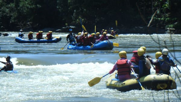 ಋಷಿಕೇಶದಲ್ಲಿ ರಿವರ್ ರಾಫ್ಟಿಂಗ್ ವೇಳೆ ಪ್ರವಾಸಿಗರ ನಡುವೆ ಹೊಡೆದಾಟ- ವಿಡಿಯೋ ...