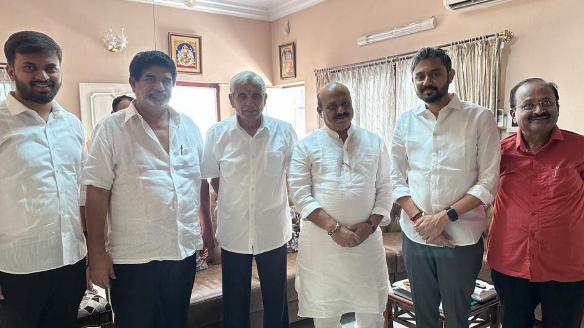 105 ಮತದ ಅಂತರದಲ್ಲಿ ಸೋತ ಅಭ್ಯರ್ಥಿಗೆ ಧೈರ್ಯ ಹೇಳಿದ ಮಾಜಿ ಸಿಎಂ! | Basavaraj ...