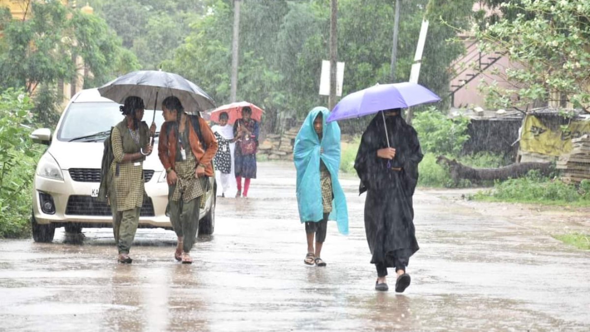 Karnataka Rain: ಕರಾವಳಿ-ಒಳನಾಡು ಸೇರಿ 15ಕ್ಕೂ ಹೆಚ್ಚು ಜಿಲ್ಲೆಗಳಿಗೆ 'ಮಹಾಮಳೆ ...
