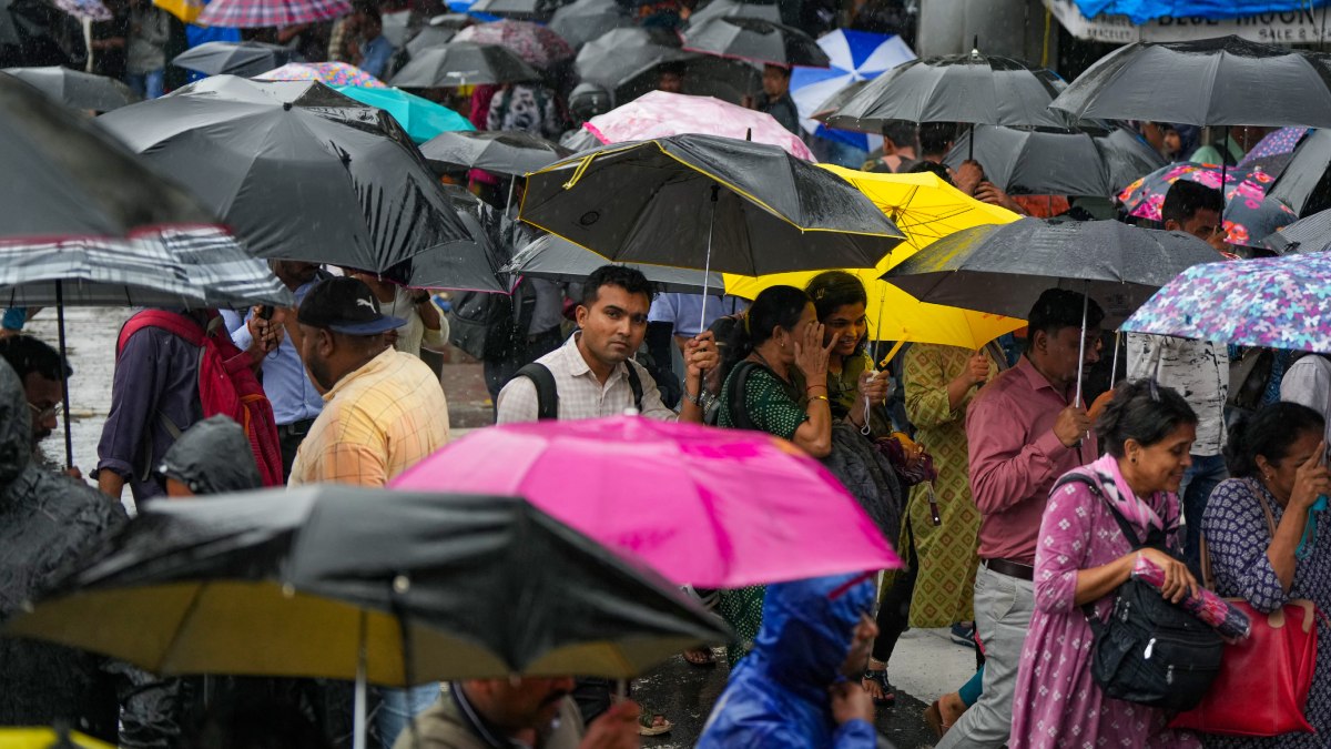 Karnataka Weather: ವಾರಾಂತ್ಯದಲ್ಲಿ ಈ 17 ಜಿಲ್ಲೆಗಳಲ್ಲಿ ಉತ್ತಮ ಮಳೆ ... Karnataka Weather: ವಾರಾಂತ್ಯದಲ್ಲಿ ಈ 17 ಜಿಲ್ಲೆಗಳಲ್ಲಿ ಉತ್ತಮ ಮಳೆ ...