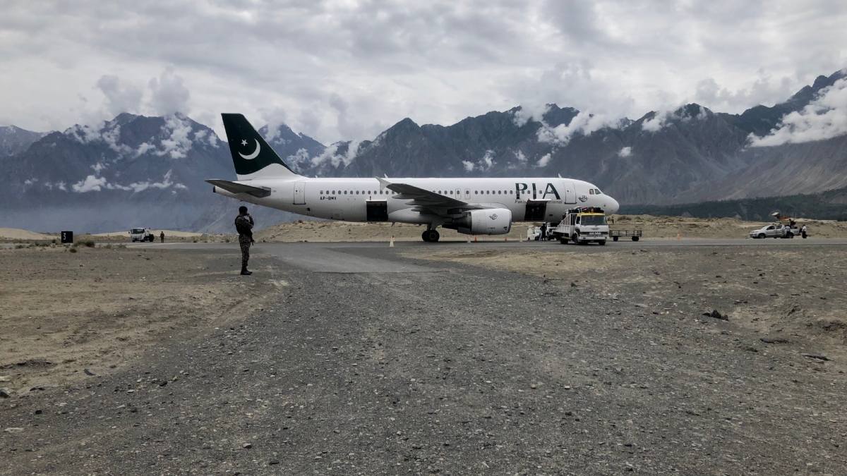 ಭಾರತದ ವಾಯುಪ್ರದೇಶಕ್ಕೆ ಪ್ರವೇಶಿಸಿದ ಪಾಕಿಸ್ತಾನ ವಿಮಾನ: ಮೂರು ರಾಜ್ಯಗಳ ಮೇಲೆ ...