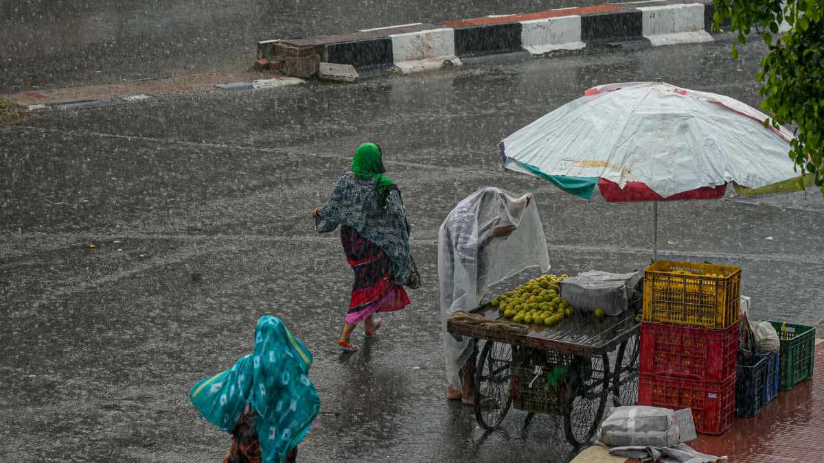 Karnataka Weather: ಯಾವ ಜಿಲ್ಲೆಗಳಿಗೆ ಮಳೆ ಮುನ್ಸೂಚನೆ ತಿಳಿಯಿರಿ | Karnataka ...