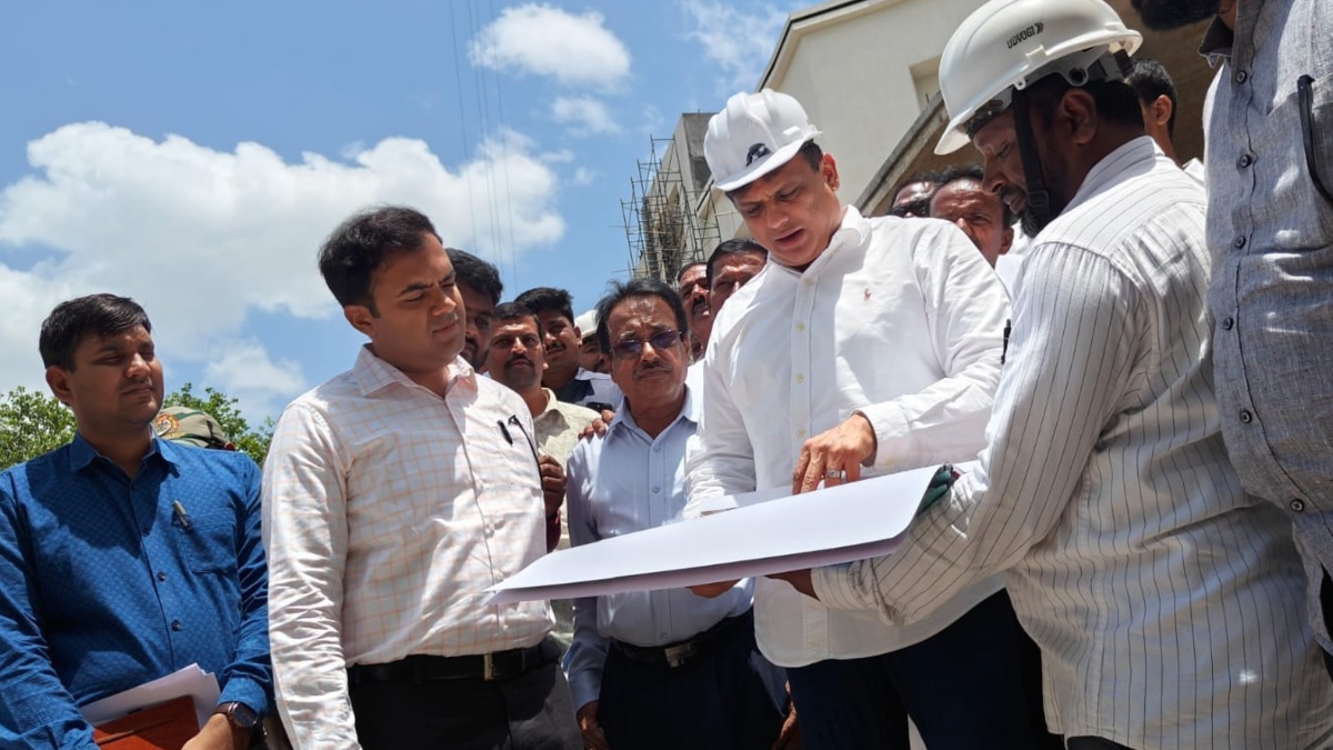 Jayadeva Hospital Logo