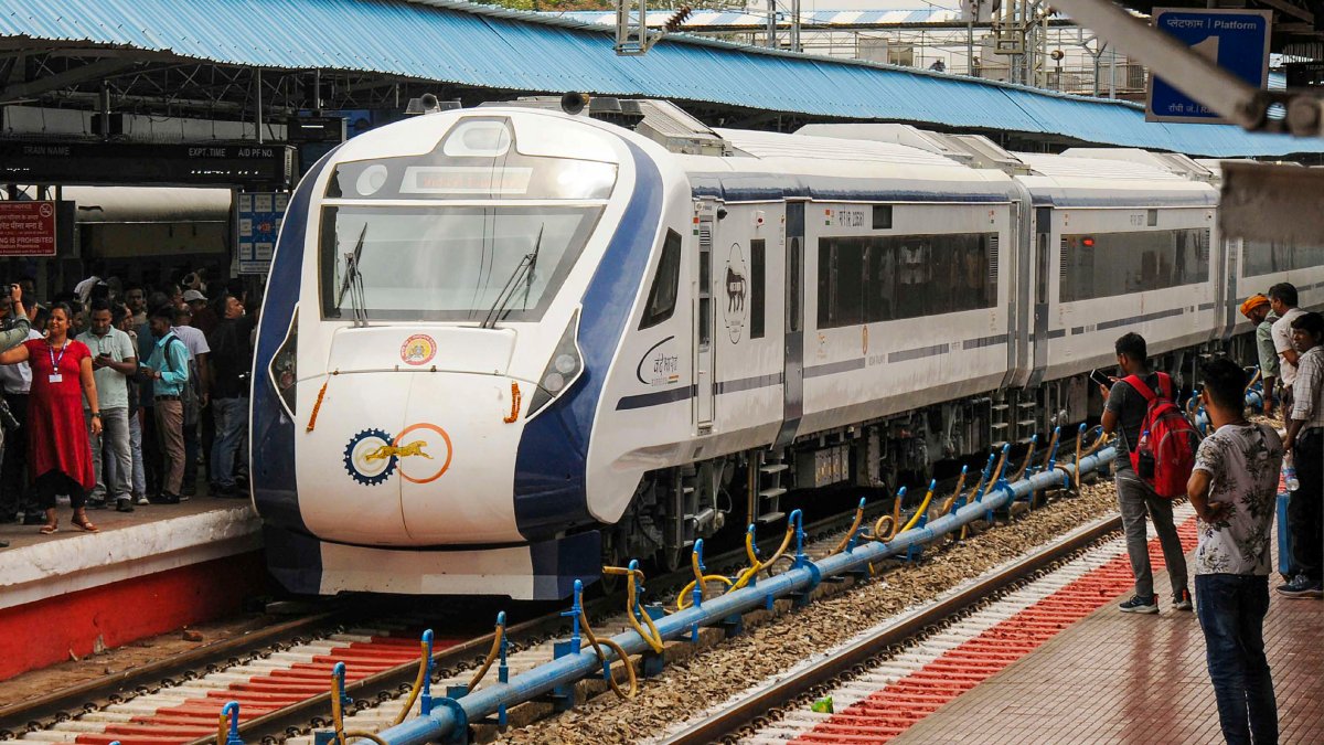 Vande Bharat; ಕರ್ನಾಟಕಕ್ಕೆ ಸೆ.24 ರಿಂದ ಮತ್ತೊಂದು ರೈಲು | Third Vande Bharat ...