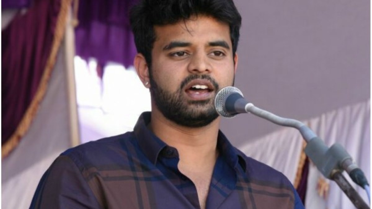 Prajwal Revanna: ಸಂಸದ ಸ್ಥಾನದಿಂದ ಪ್ರಜ್ವಲ್ ರೇವಣ್ಣ ಅನರ್ಹ, 6 ವರ್ಷ ಚುನಾವಣೆಗೆ ...