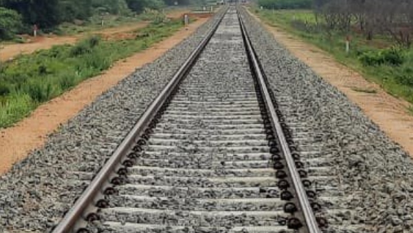 ಬಾಗಲಕೋಟೆ-ಕುಡಚಿ ರೈಲು ಮಾರ್ಗದ ಅಪ್‌ಡೇಟ್‌ ಕೊಟ್ಟ ನೈಋತ್ಯ ರೈಲ್ವೆ | SWR Shares ...