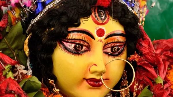 Navratri 2023: ದಸರಾ ಸಂದರ್ಭದಲ್ಲಿ ಭೇಟಿ ನೀಡಲೇಬೇಕಾದ ಬೆಂಗಳೂರಿನ ಪ್ರಮುಖ ದೇವಿ ...