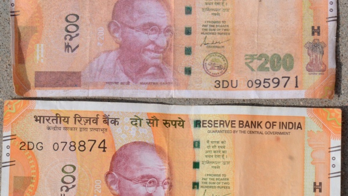 ರಾಯಚೂರಿನಲ್ಲಿ ನಕಲಿ ನೋಟುಗಳ ಕಾರುಬಾರು: ವ್ಯಾಪಾರಸ್ಥರು ಹೈರಾಣು | Circulation Of ...