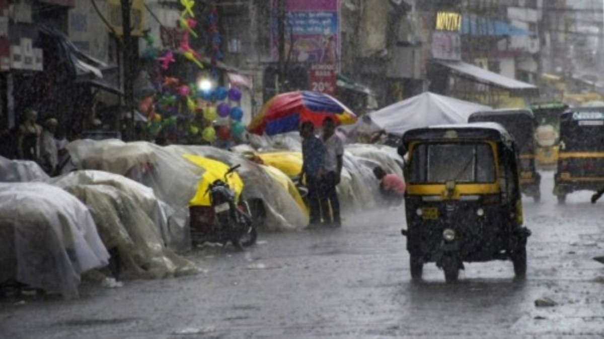 India weather: ದೇಶದ ಈ ಭಾಗದಲ್ಲಿ ದಾಖಲೆ ಪ್ರಮಾಣದಲ್ಲಿ ಮಳೆ, ಹಾಗೆಯೇ ಮುಂದಿನ 2 ...