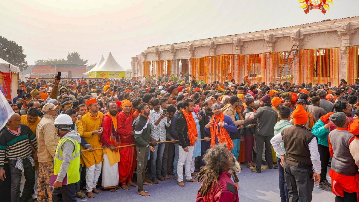 Ram Mandir crowd: ರಾಮಮಂದಿರದಲ್ಲಿ ಭಾರಿ ಜನಸ್ತೋಮ: ಅಯೋಧ್ಯೆಗೆ ಹೋಗುವ ವಾಹನಗಳ ...