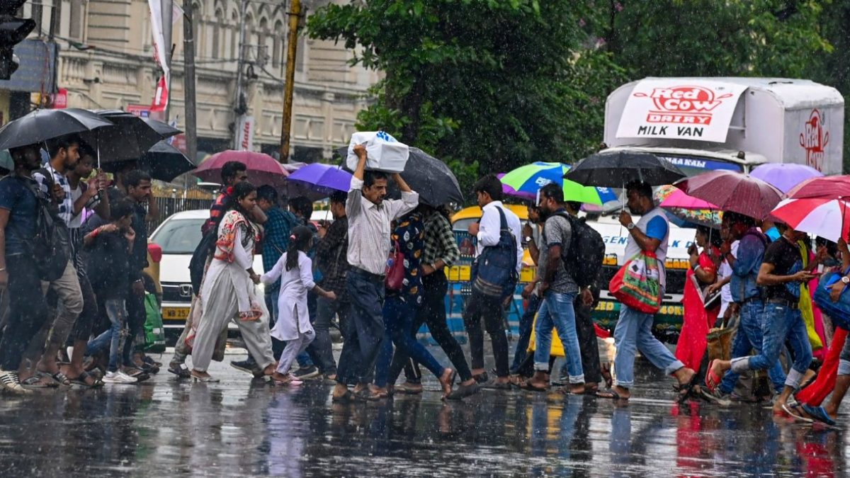 Weather Report: ದೇಶದ ಈ ಭಾಗದಲ್ಲಿ ಮಾರ್ಚ್‌ 1ರವರೆಗೂ ಬಲು ಮಳೆ ಮುನ್ಸೂಚನೆ ...