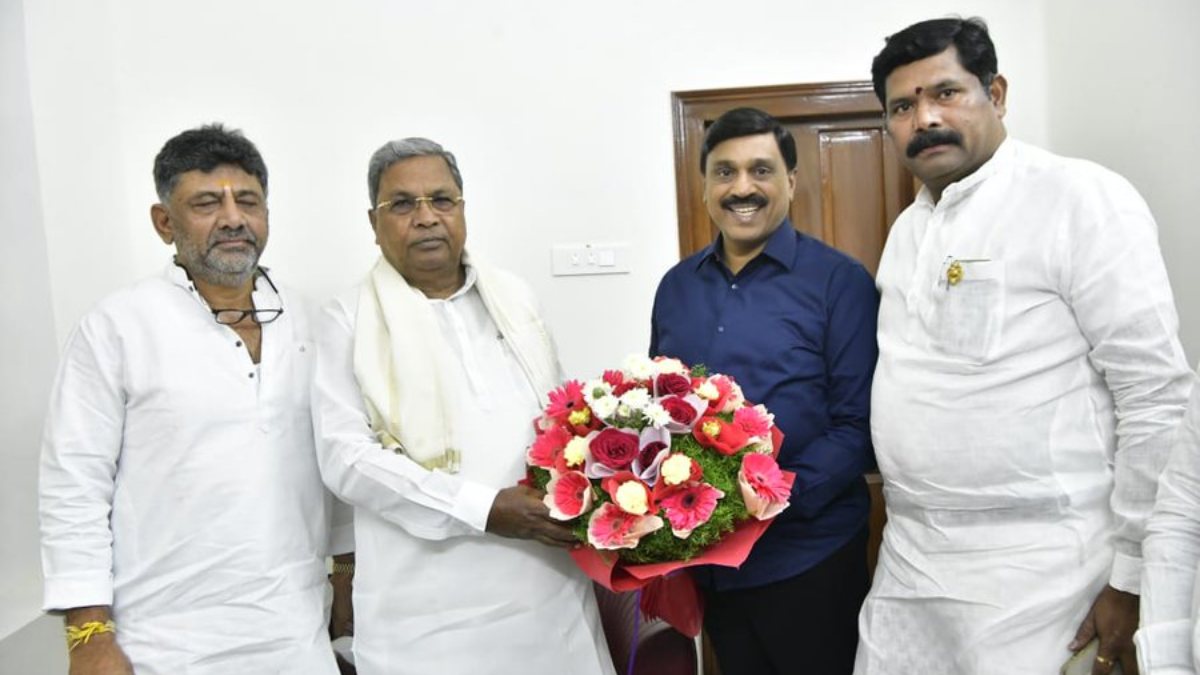 ಸಿದ್ದರಾಮಯ್ಯ, ಡಿ ಕೆ ಶಿವಕುಮಾರ್‌ ಭೇಟಿ ಮಾಡಿದ ಜನಾರ್ದನ ರೆಡ್ಡಿ ...