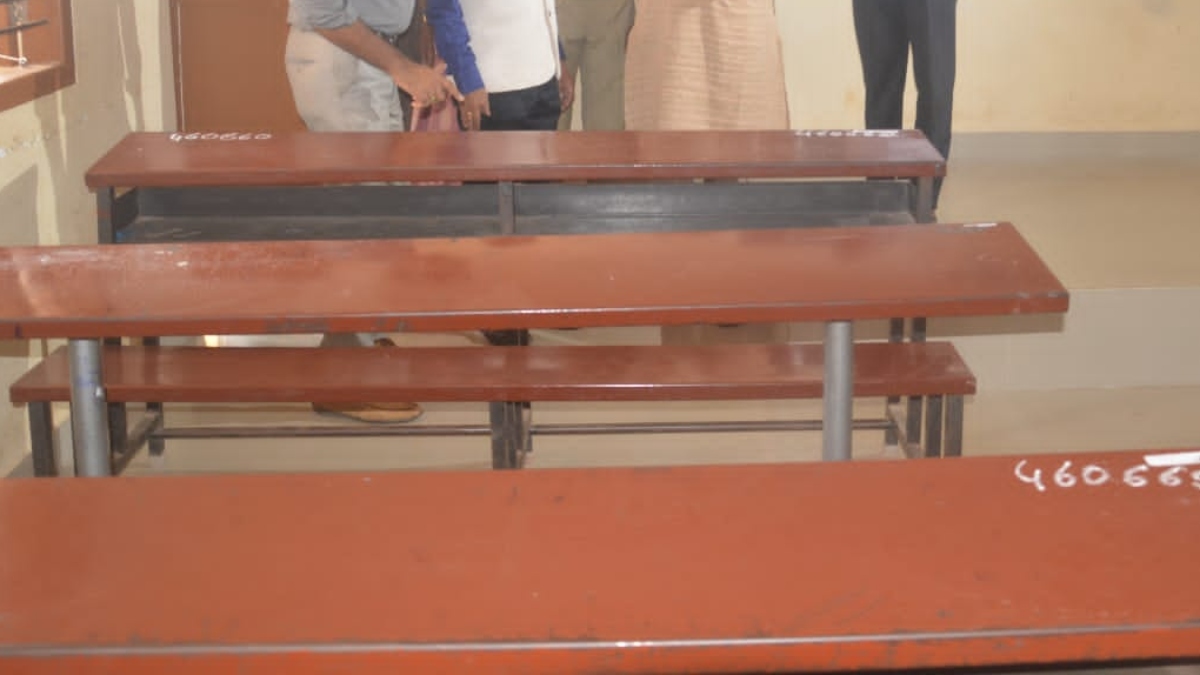 ಫೆಬ್ರವರಿ 18ರಂದು ವಿವಿಧ ಪರೀಕ್ಷೆಗಳು; ವಸ್ತ್ರಸಂಹಿತೆ ಮಾಹಿತಿ | KEA Announced Dress Code For Competitive ...