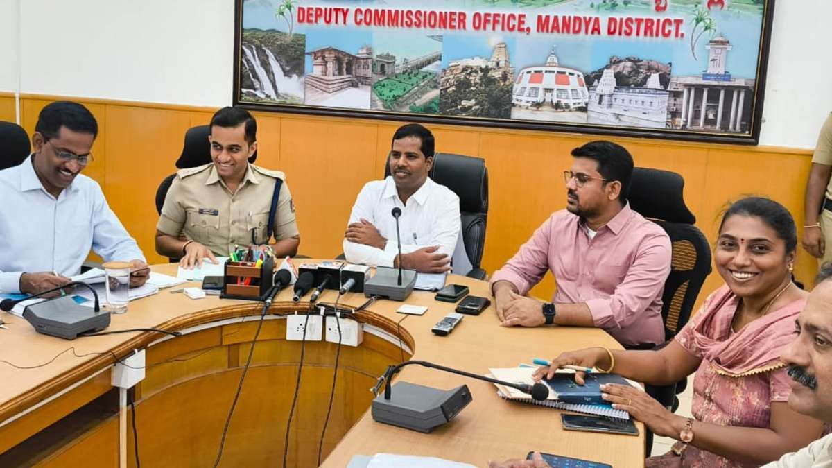 ಲೋಕಸಭಾ ಚುನಾವಣೆ 2024: ಮತದಾನಕ್ಕೆ ಸಕಲ ಮಂಡ್ಯ ಜಿಲ್ಲಾಡಳಿತದಿಂದ ಸಕಲ ಸಿದ್ಧತೆ ...