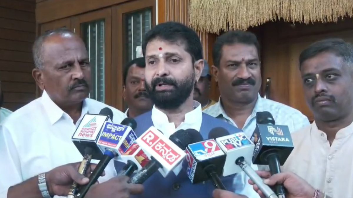 ಅಷ್ಟು ಕ್ರೂರ ಮನಸ್ಥಿತಿ ಇದೆ ಎಂದು ಯಾರೂ ಭಾವಿಸಿರಲಿಲ್ಲ: ದರ್ಶನ್‌ ಕೇಸ್‌ ಬಗ್ಗೆ ಸಿ ...