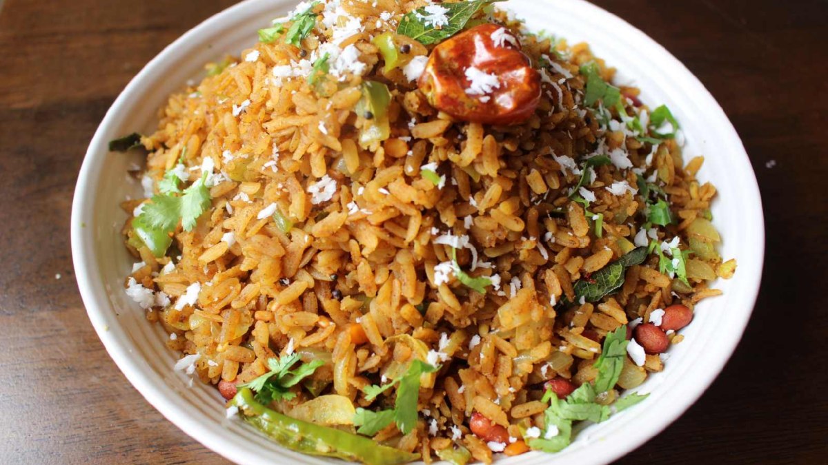 Avalakki Puliogare Recipe: ಬೆಳಿಗ್ಗೆಗೆ ತಿಂಡಿ ಏನ್ ಮಾಡ್ಬೇಕು ಅಂತ ಈಗಲೇ ಯೋಚನೆ ಮಾಡ್ತಾಯಿದಿರಾ? ಹೀಗೆ ಮಾಡಿ ...