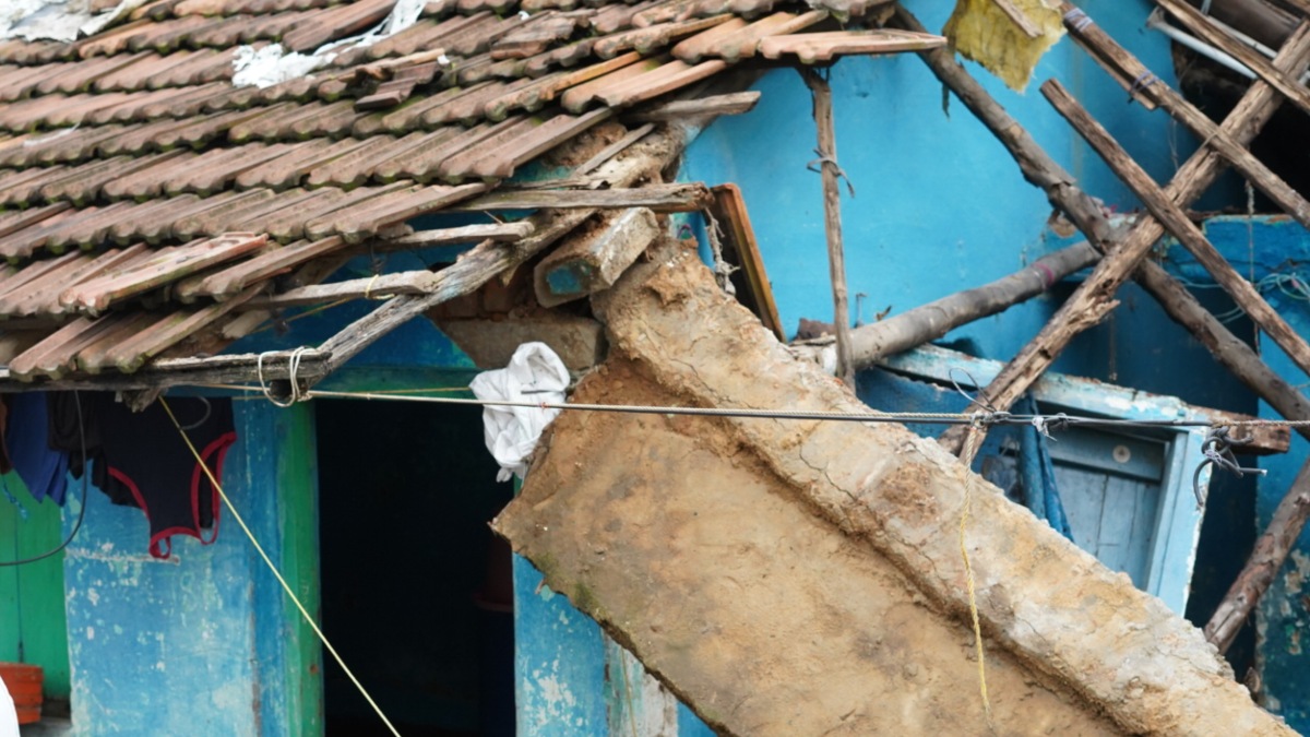 Monsoon Rain 2024: ಮನೆ ಹಾನಿಗೆ ಪರಿಹಾರ ನೀಡಲು ಮಾರ್ಗಸೂಚಿ | Monsoon 2024 ...